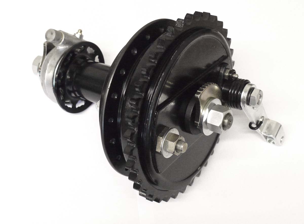 REAR HUB COMPLETE WITH BRAKE