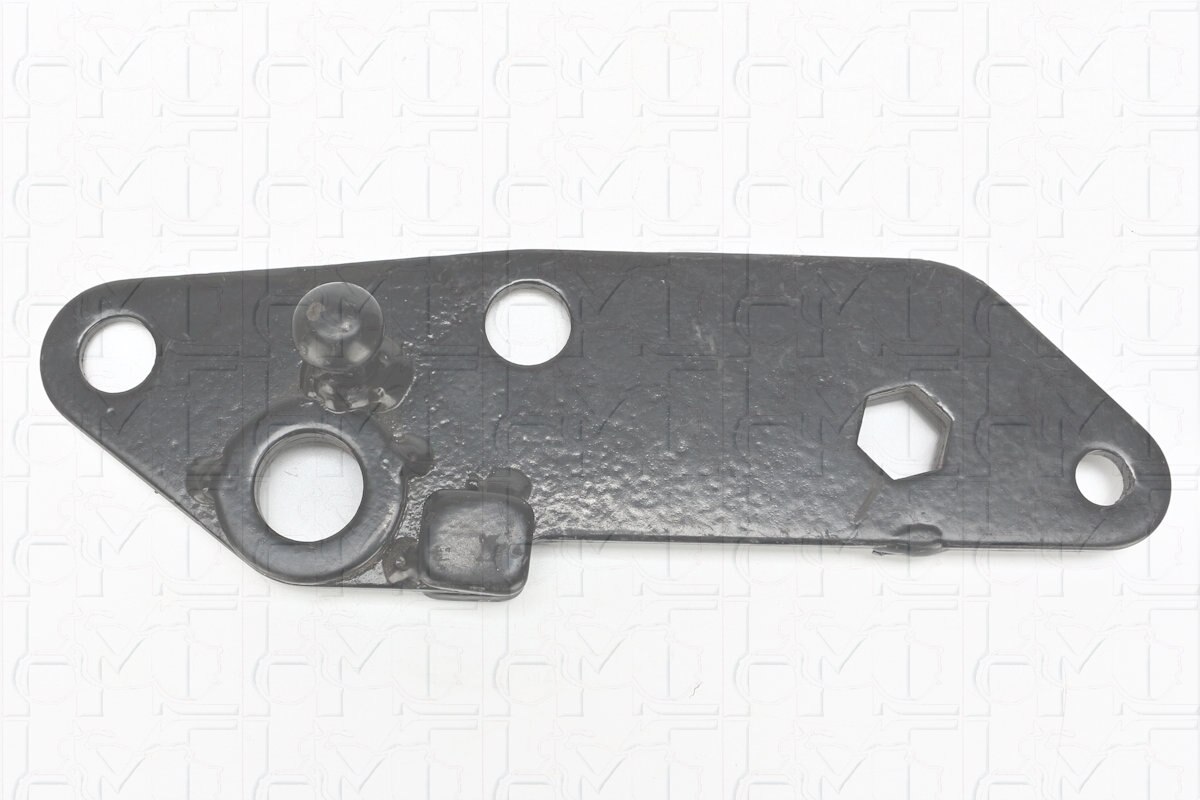 REAR ENGINE PLATE RH (THUNDERBIRD)