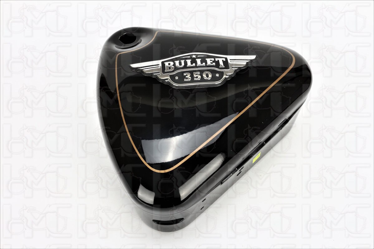 TOOLBOX LH BLACK WITH GOLD LINES AND SILVER BADGES. HOME MARKET B5 2017