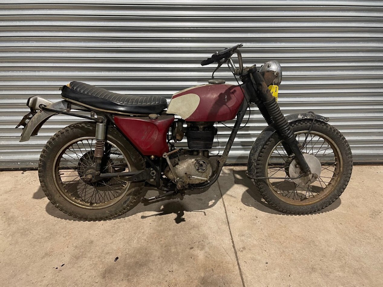 BSA B44 VICTOR ROADSTER 1967