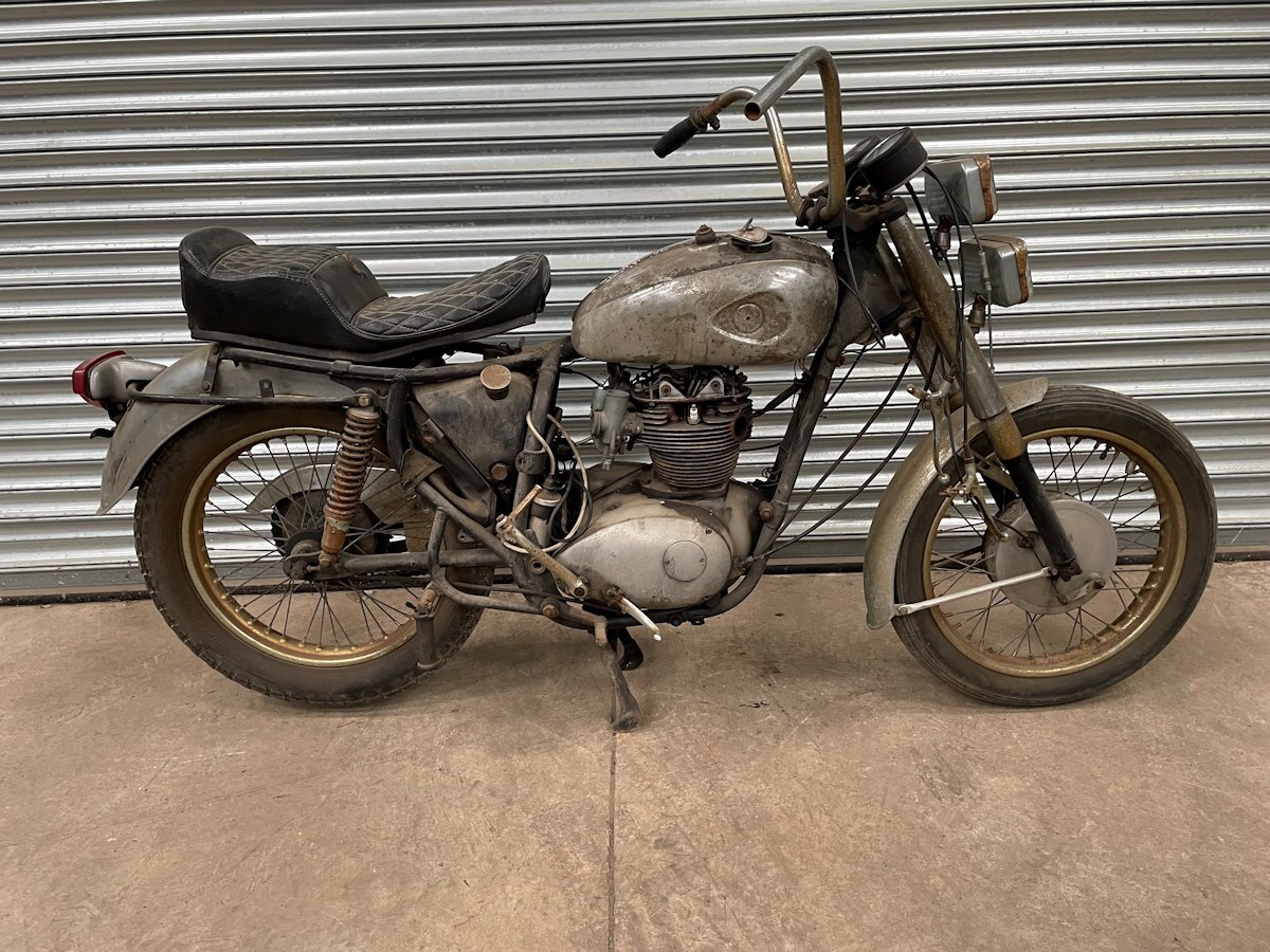 BSA A65L LIGHTNING 1966